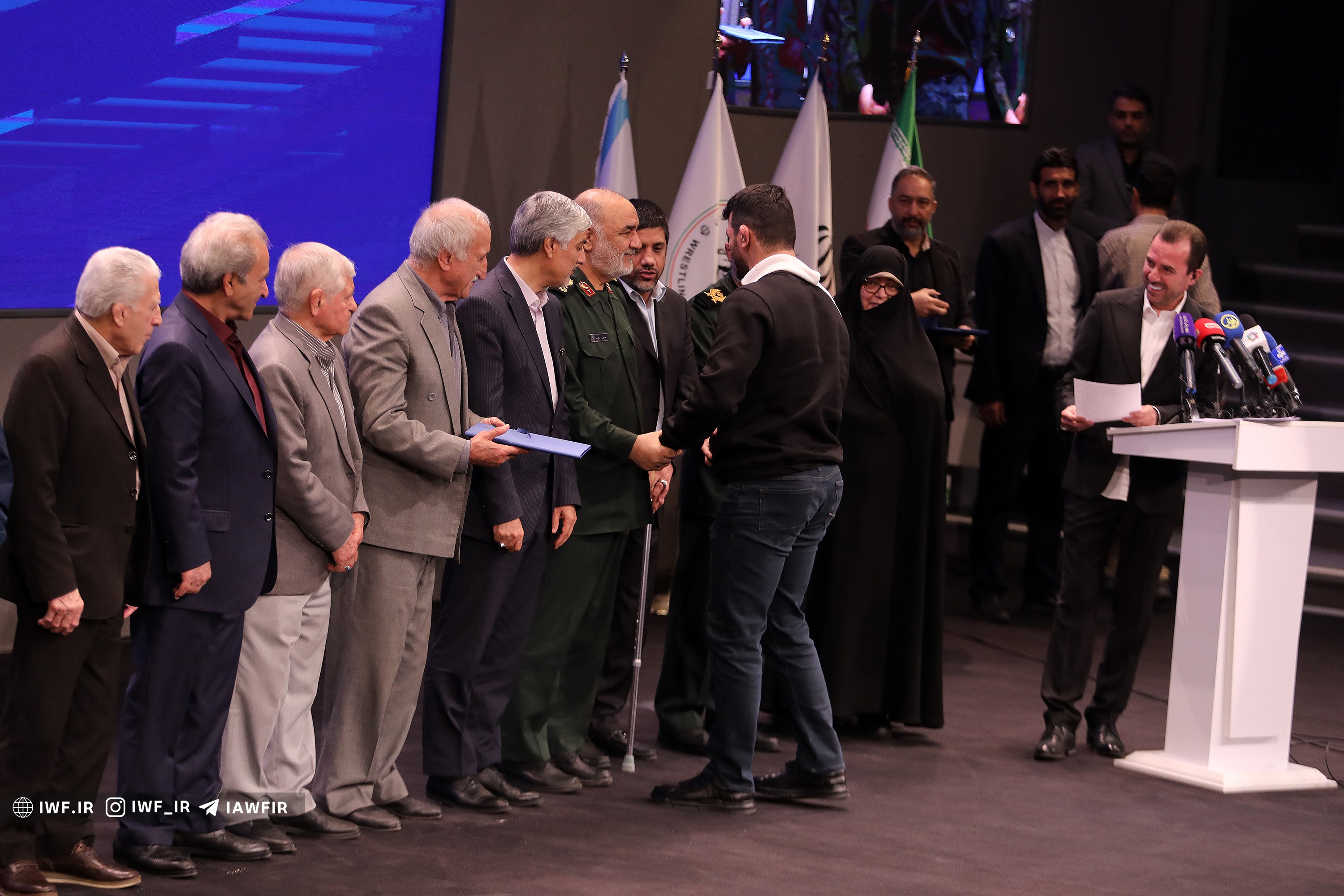 با حضور فرمانده کل سپاه و وزیر ورزش و جوانان
